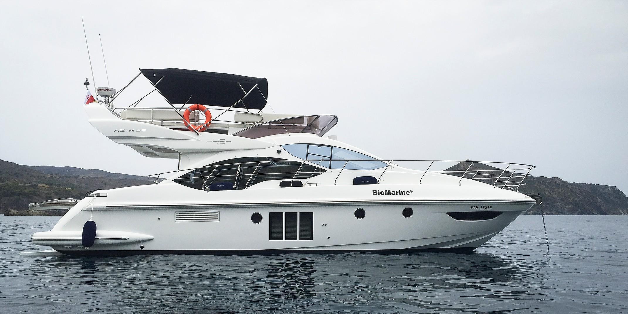 AZIMUT ATLANTIS 45: SPORTSKI DUH U PORODIČNOM KRUZERU - La Vie De Luxe